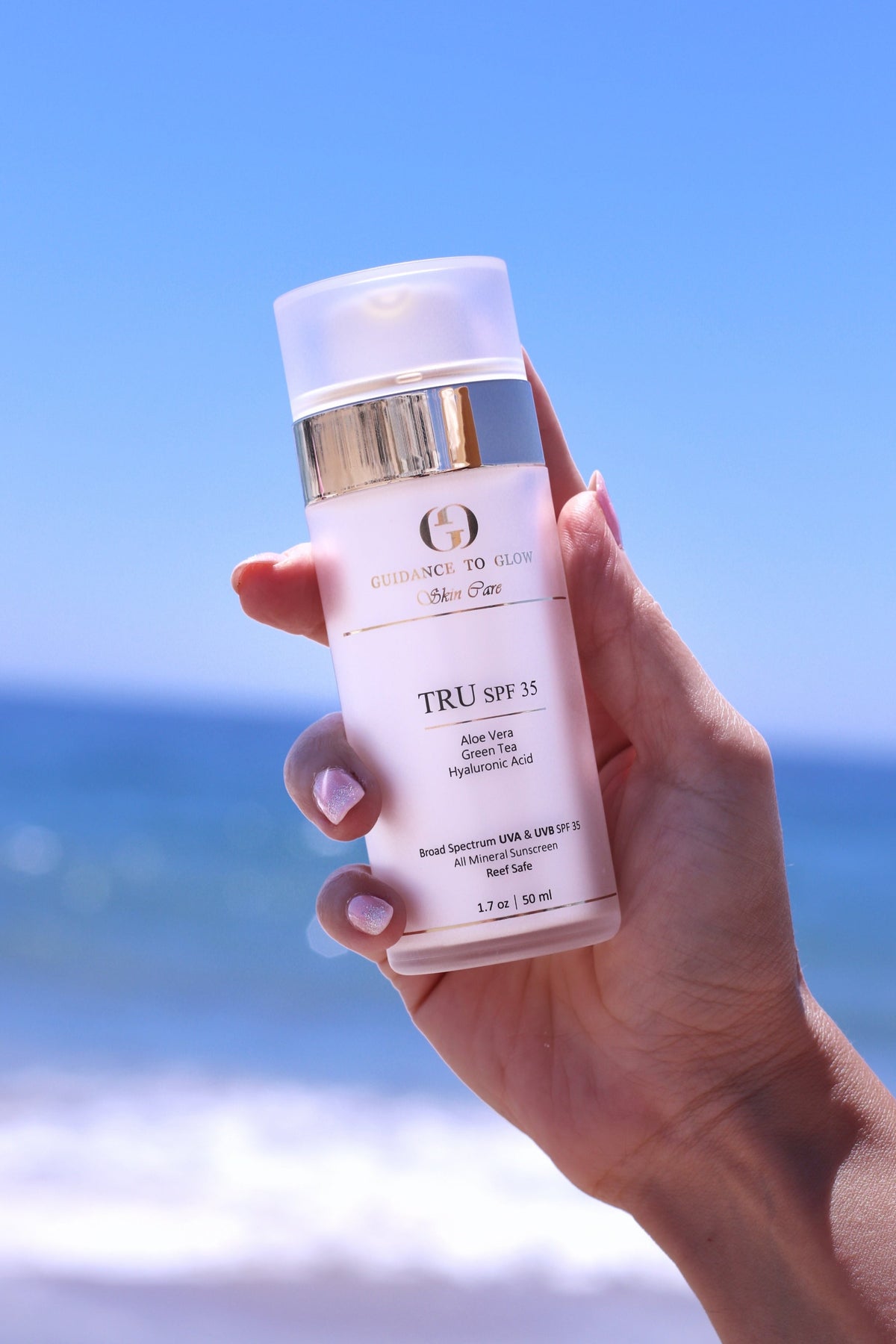 Sunscreen | SPF 35 Broad-Spectrum Protection | Guidance To Glow